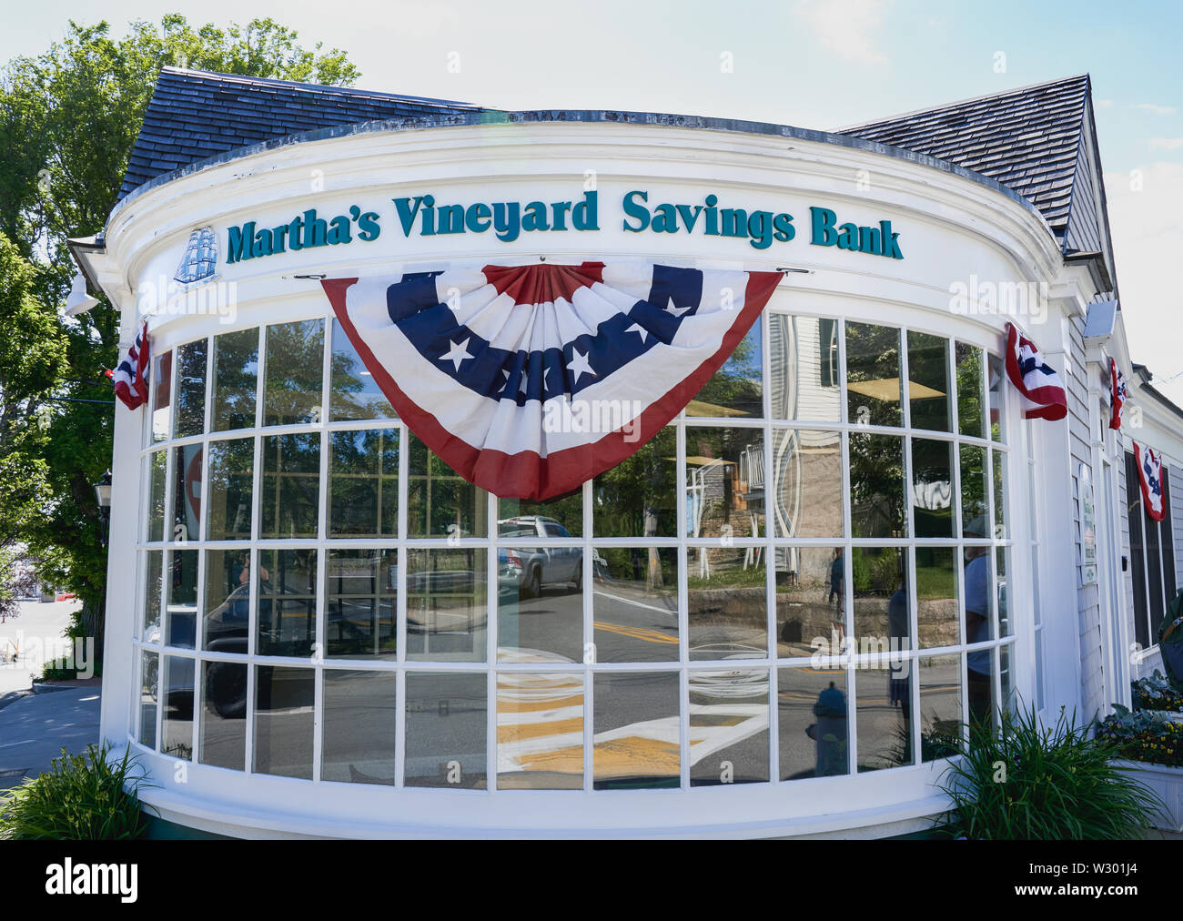 Woods Hole, MA - June 14, 2019: Martha's Vineyard Savings Bank is a ...
