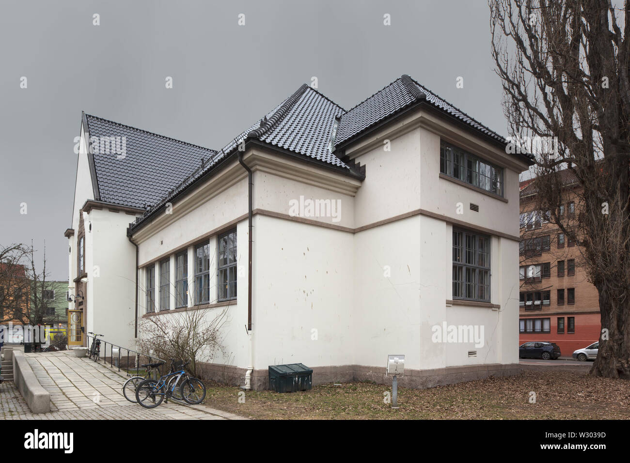Exterior against grey sky. Deichman Library Grunerlokka, Oslo, Norway ...
