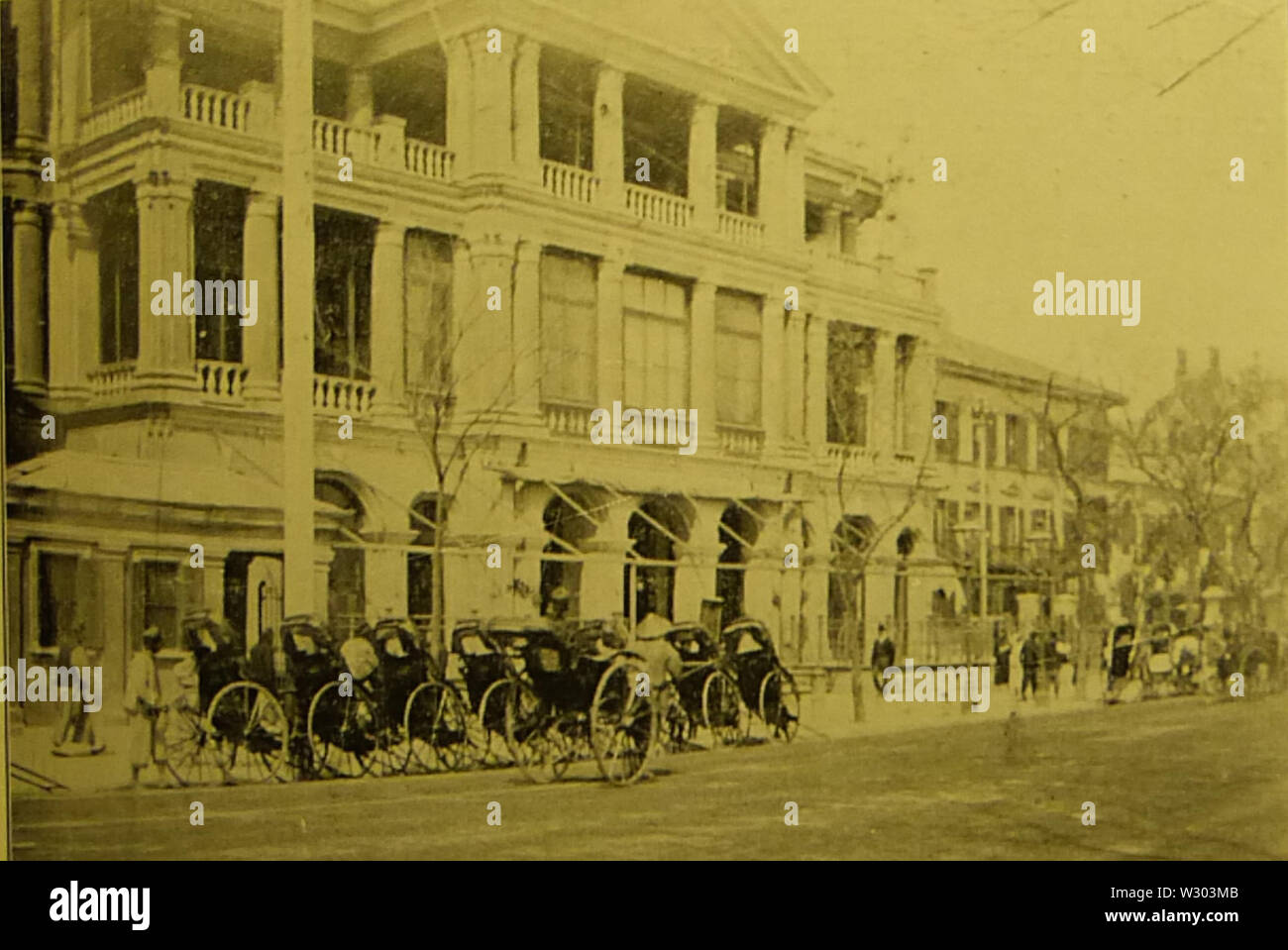 Original Shanghai Club Building Stock Photo - Alamy