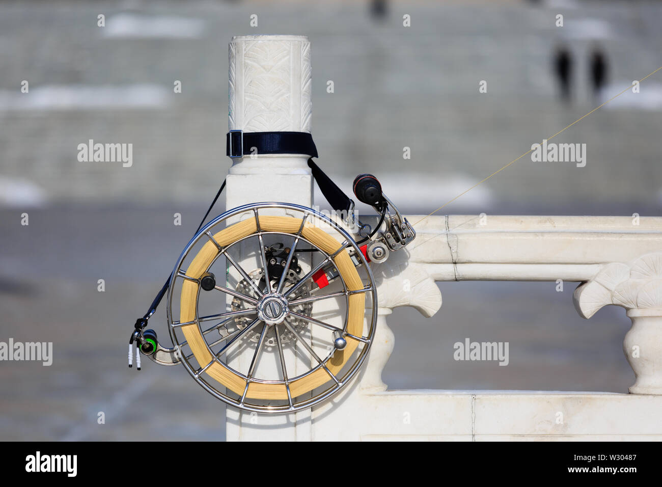 Metal spindles hi-res stock photography and images - Alamy