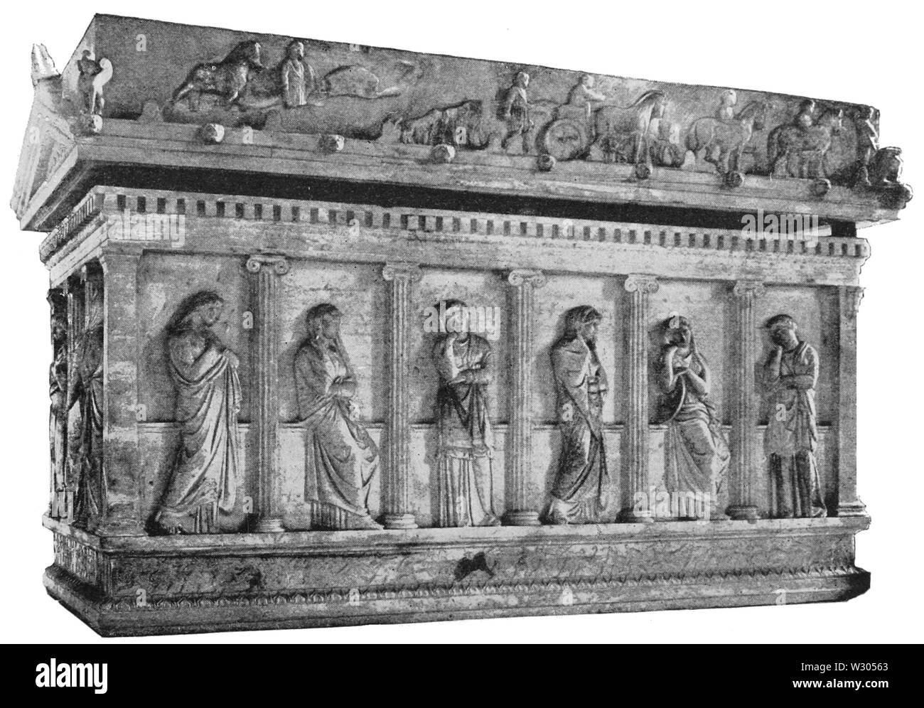 PEF D159 sarcophagus of the female mourners Stock Photo - Alamy