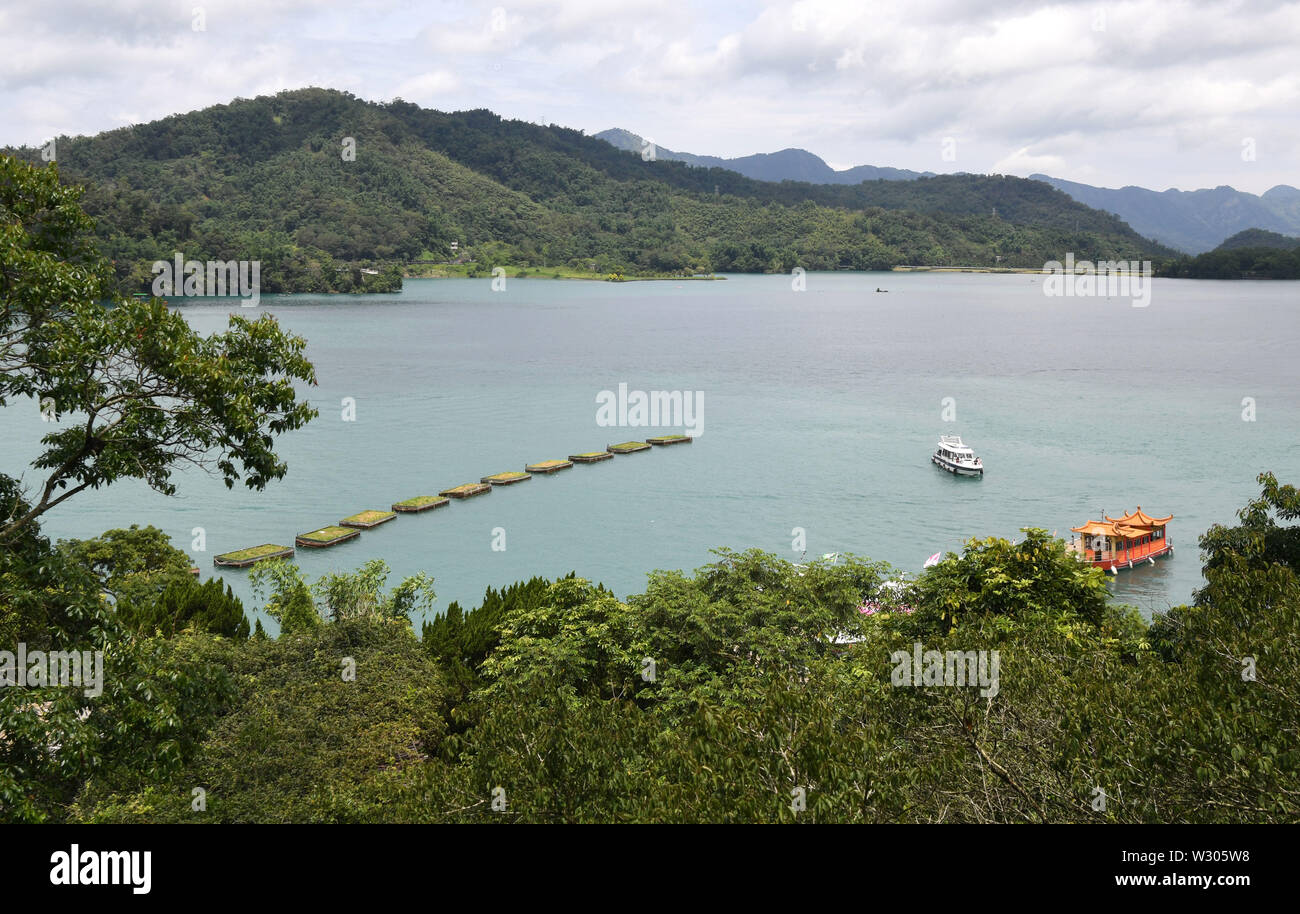 Riyue tan hi-res stock photography and images - Alamy