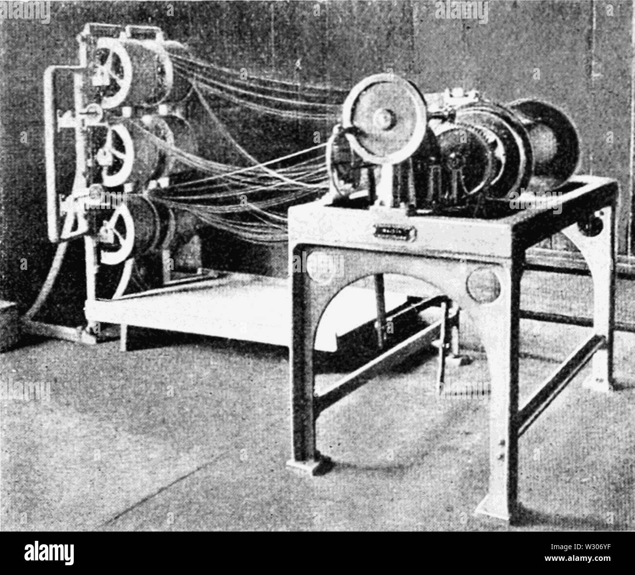 Cordite hi-res stock photography and images - Alamy