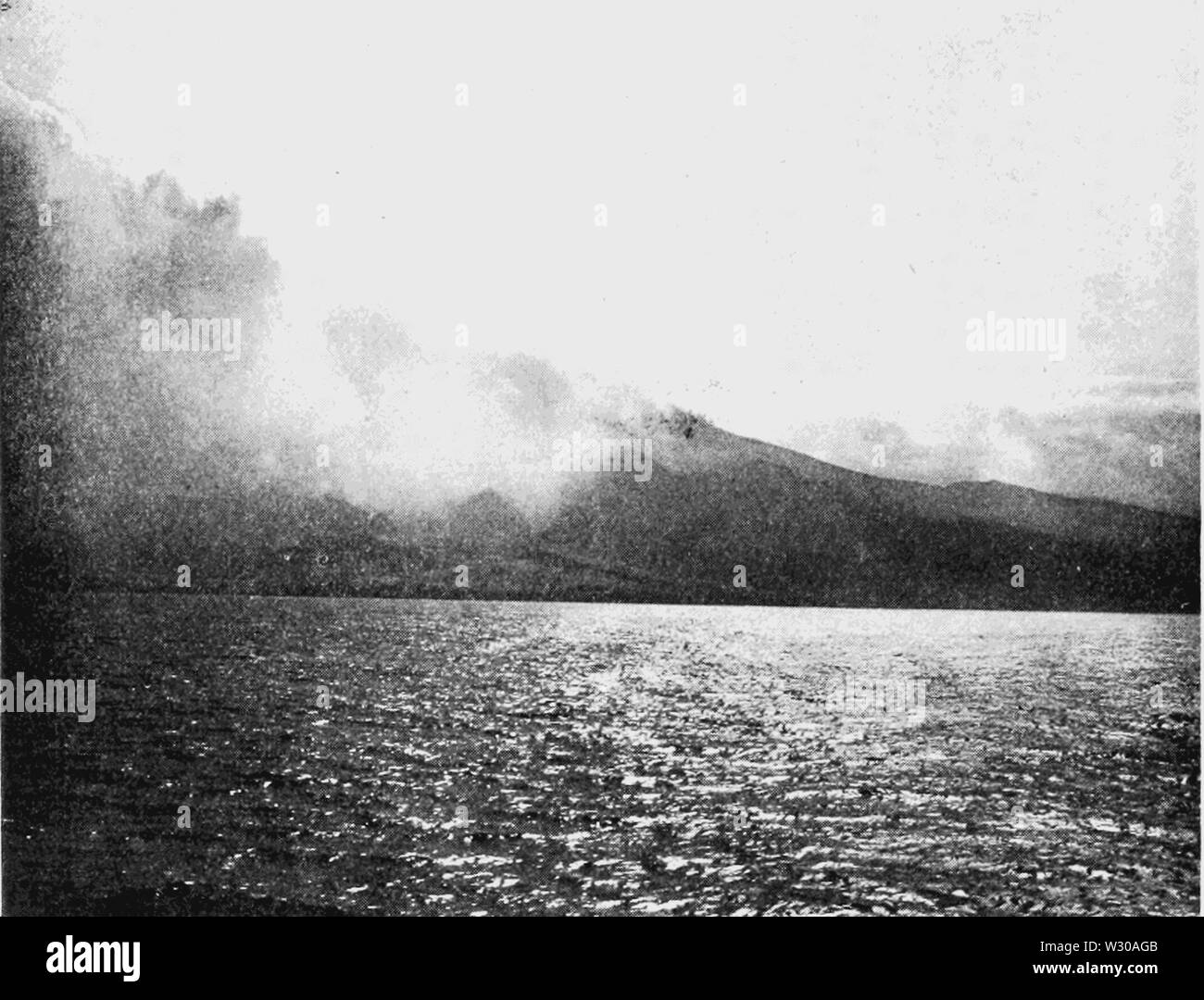 Mount pelee eruption hi-res stock photography and images - Alamy