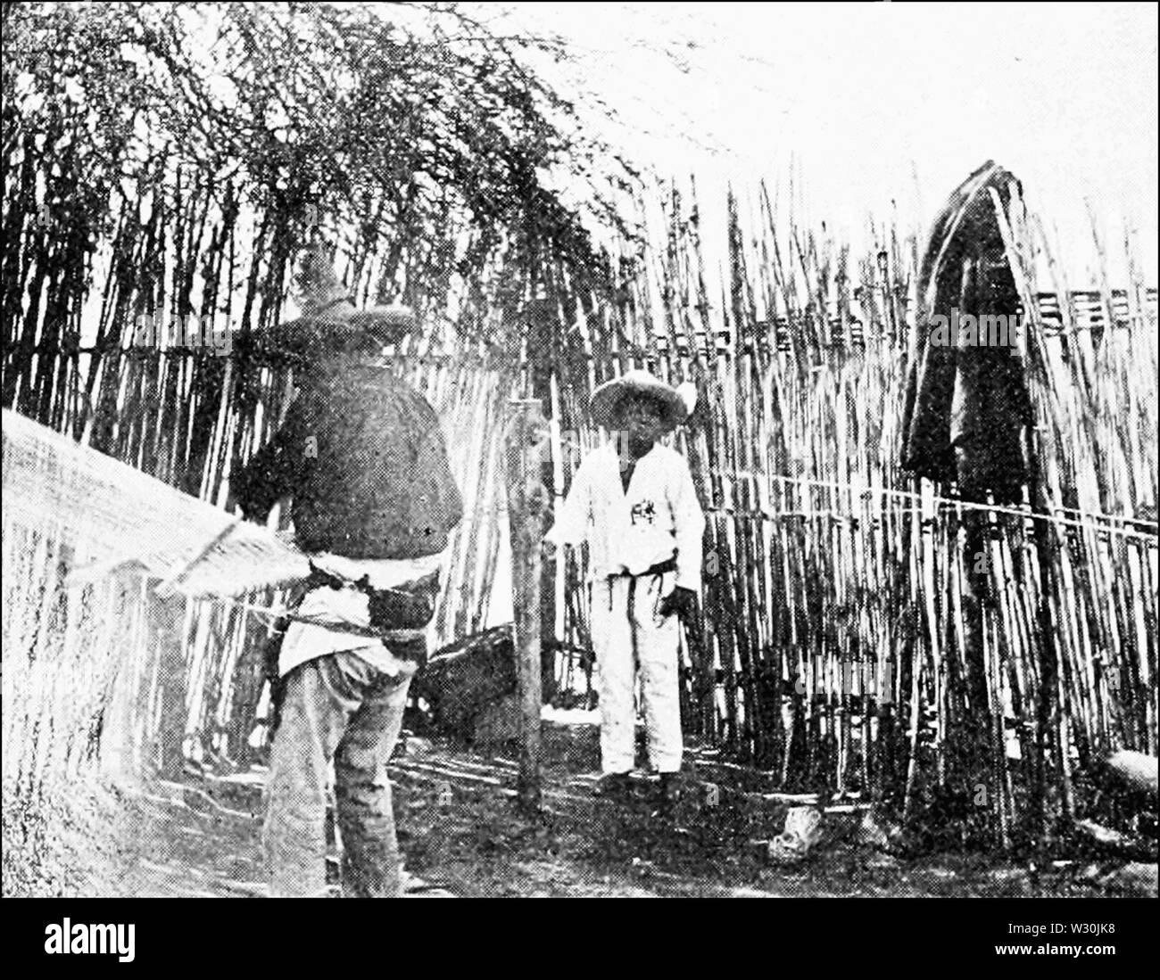 Spinning cloth Black and White Stock Photos & Images - Alamy