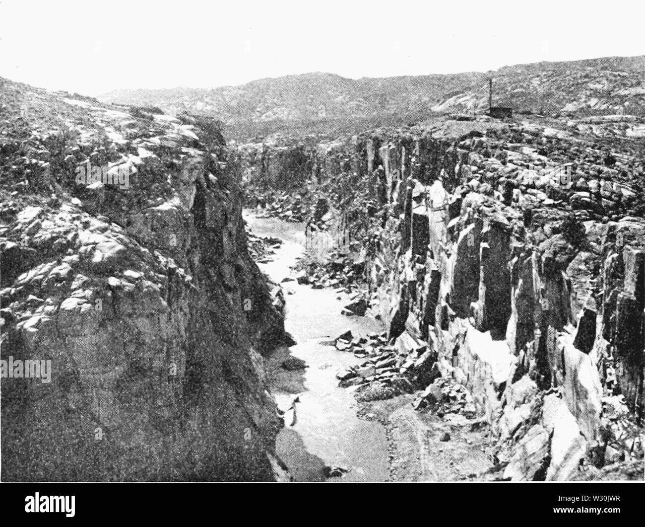 PSM V70 D376 Dam site in the pathfinder canyon on the north platte ...
