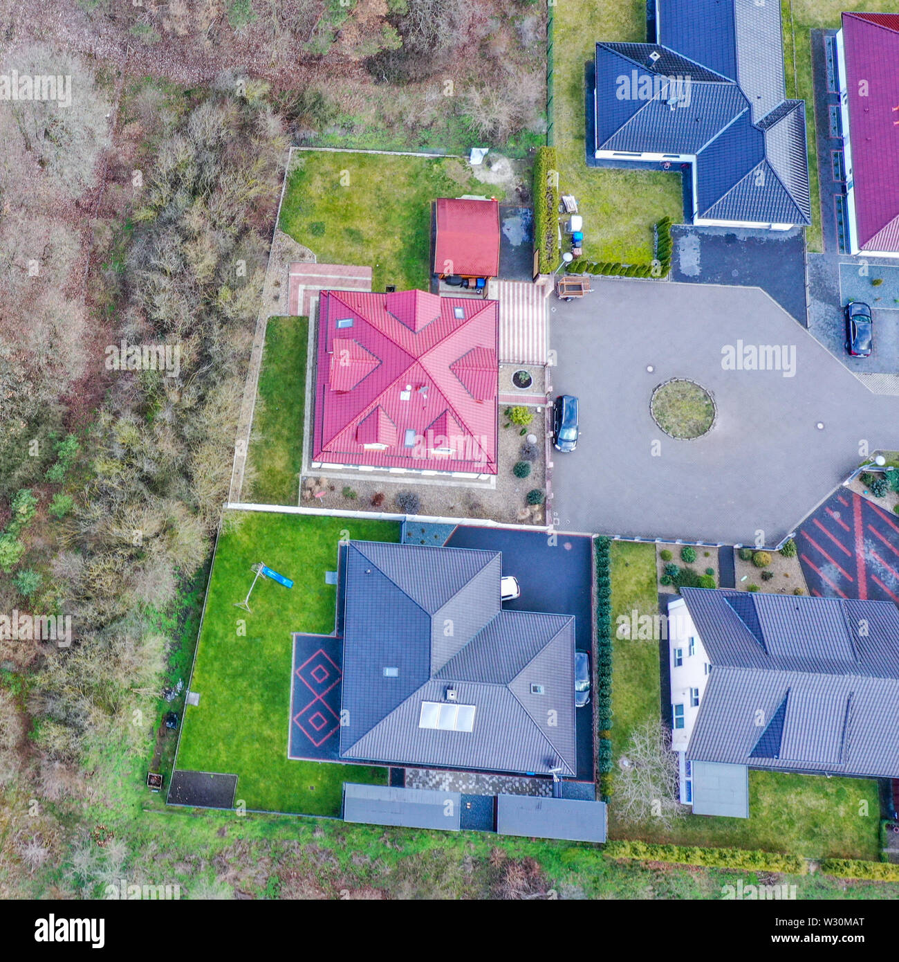 Family house german suburb hi-res stock photography and images - Alamy