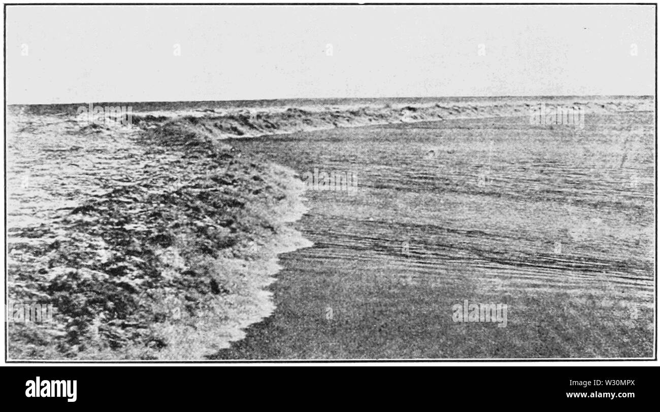 Ocean tidal wave Black and White Stock Photos & Images - Alamy