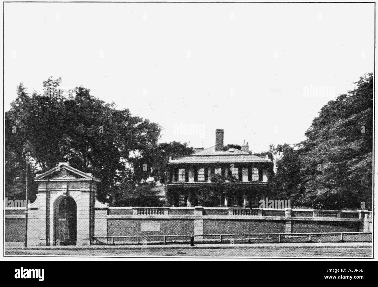 Harvard university president Black and White Stock Photos & Images - Alamy