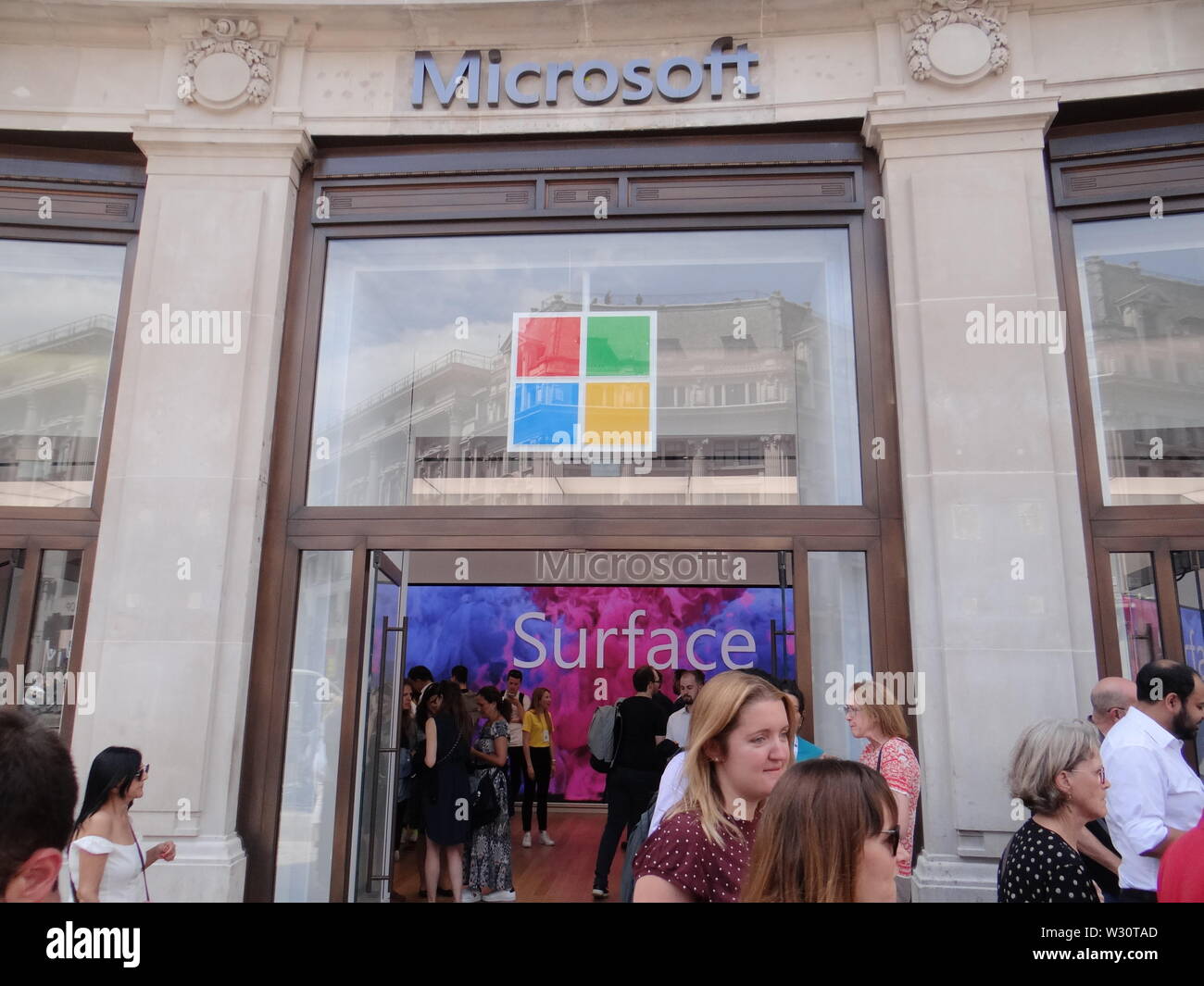 First European Microsoft store opens on Oxford circus in London, UK ...