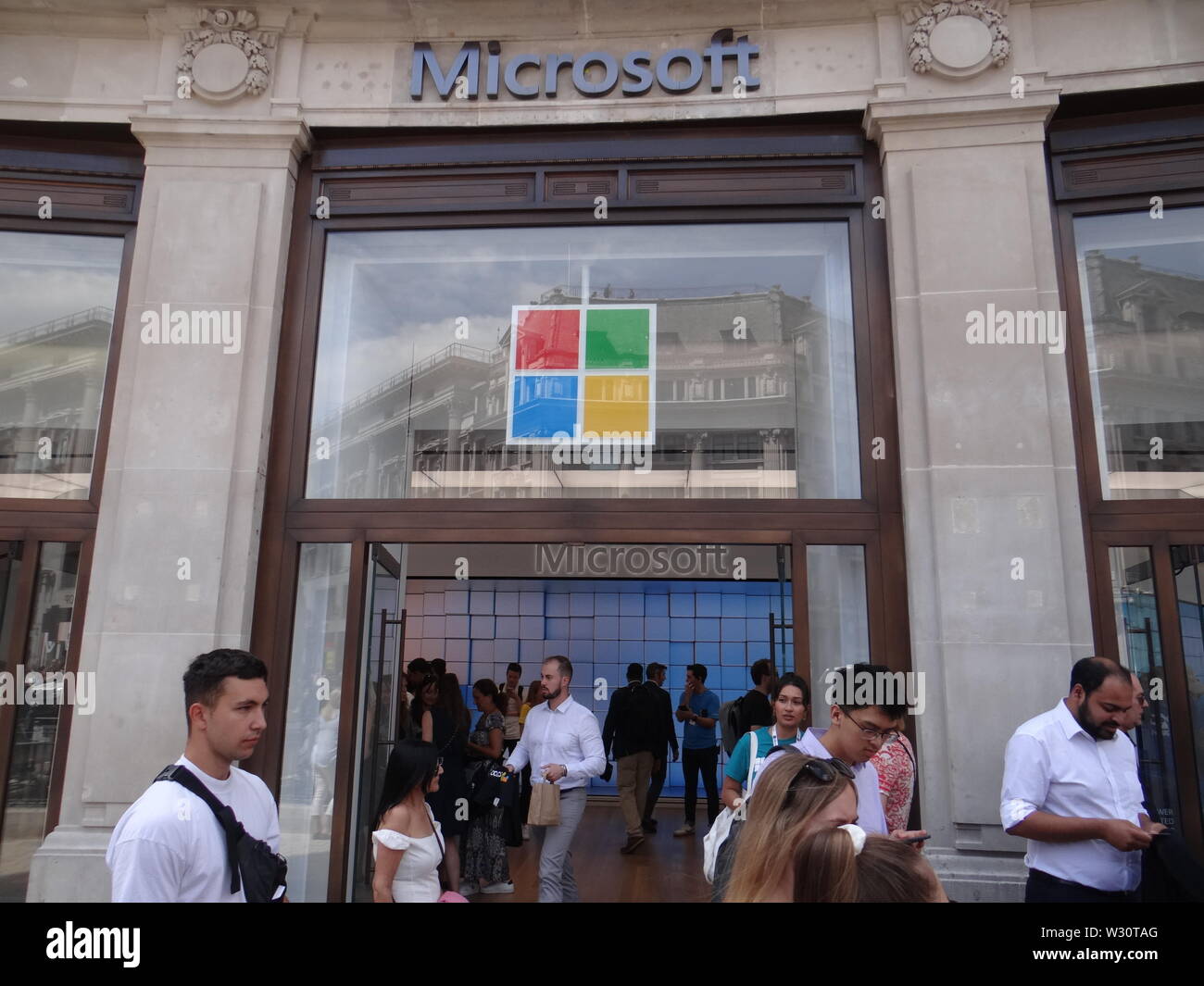 First European Microsoft store opens on Oxford circus in London, UK ...