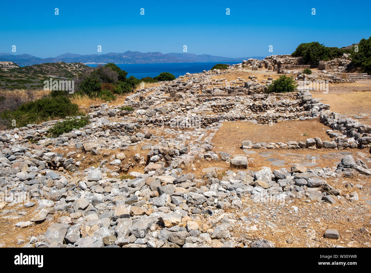 Minoan ruins ruins of Gournia, Crete Stock Photo - Alamy