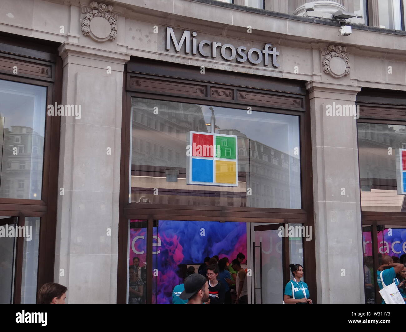 First European Microsoft store opens on Oxford circus in London, UK ...
