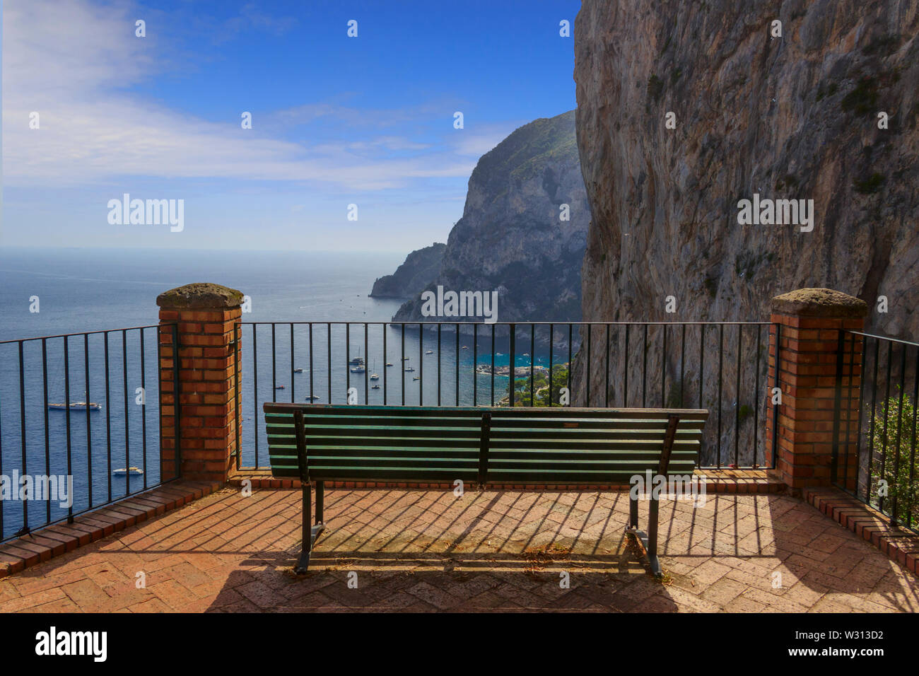 Marina piccola beach capri hi-res stock photography and images - Alamy