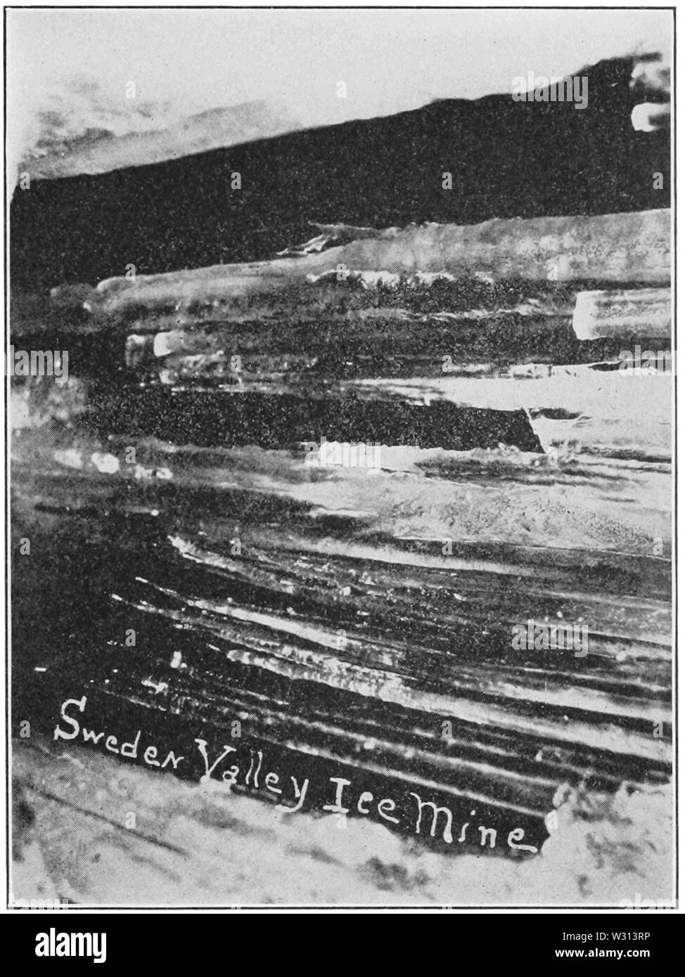 Forming ice Cut Out Stock Images & Pictures - Alamy