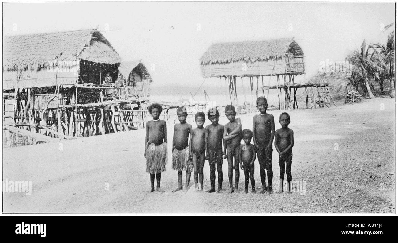 Hanuabada village hi-res stock photography and images - Alamy