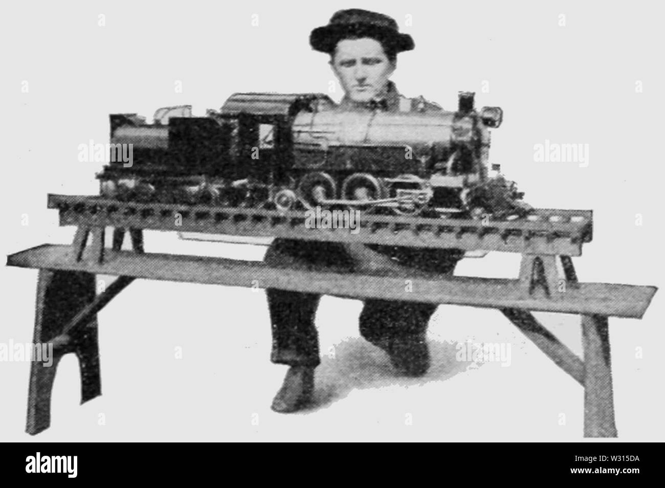 Model steam locomotive hi-res stock photography and images - Alamy