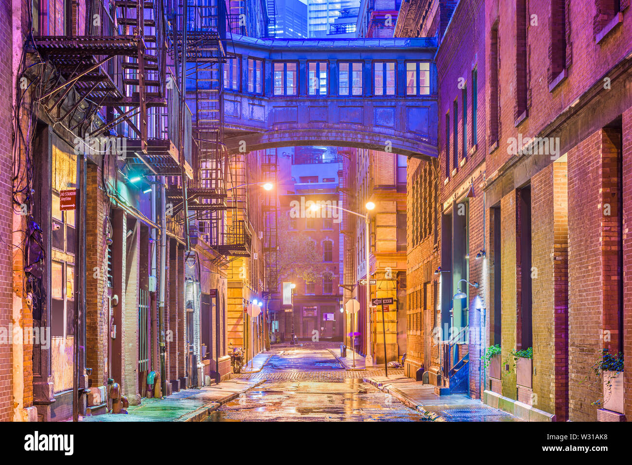 Old buildings in tribeca hi-res stock photography and images - Alamy