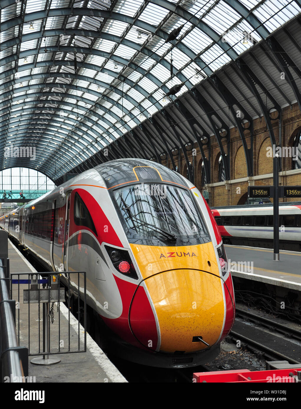 LNER Class 800 Azuma at King's Cross railway station, London, England ...