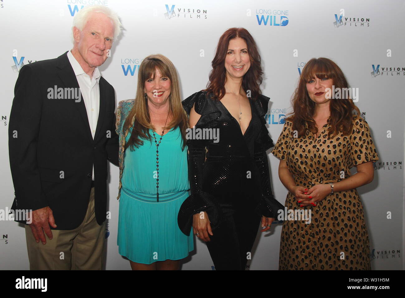 Vision distribution hi-res stock photography and images - Alamy