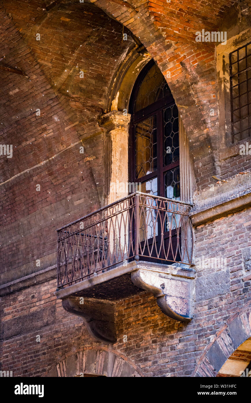 Medieval slaughterhouse hi-res stock photography and images - Alamy