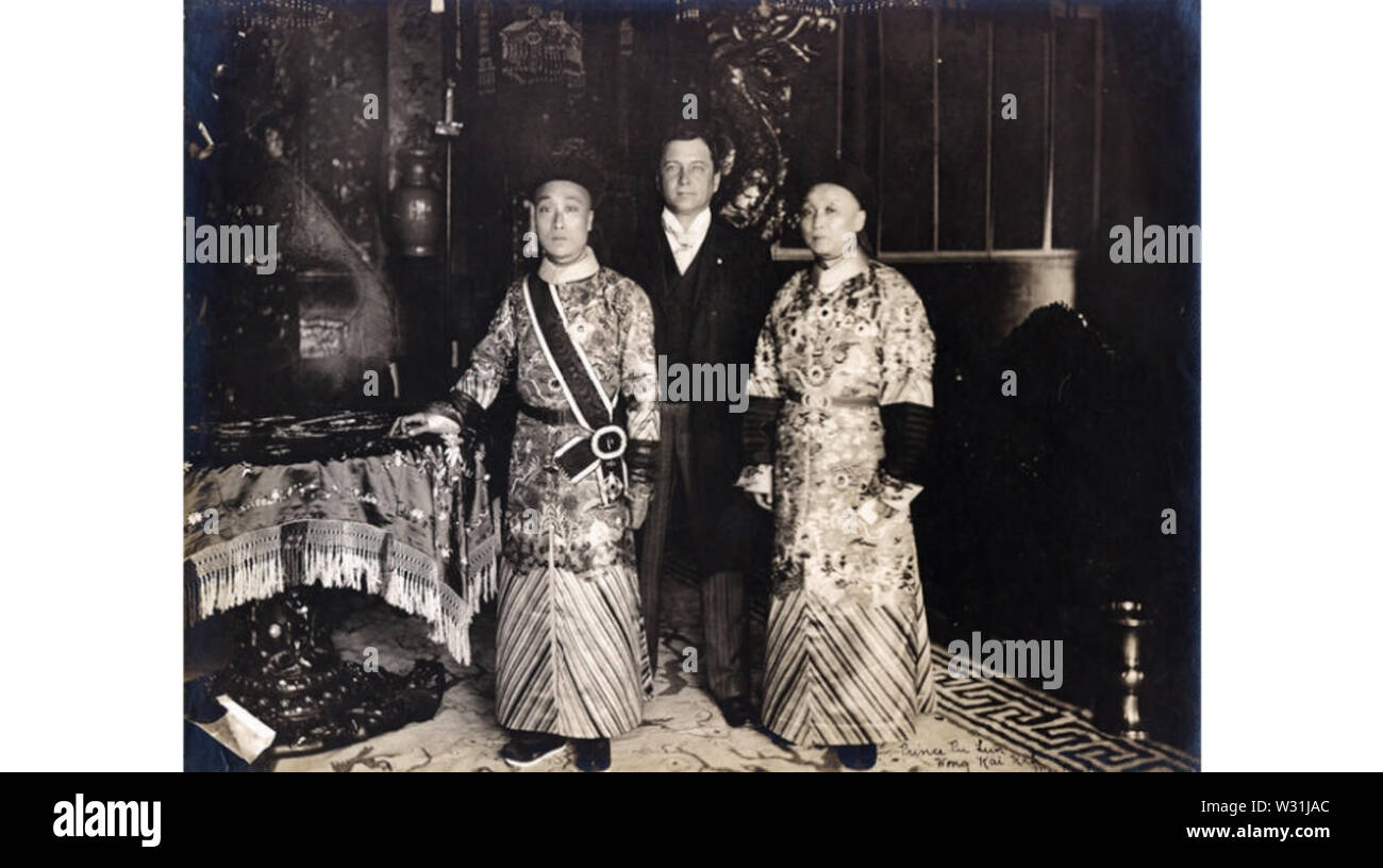 Prince Pu Lin, Francis A Carl, and Wong Kai Koh at the Chinese ...