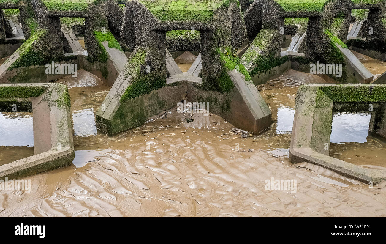 Sea defences new brighton beach hi-res stock photography and images - Alamy