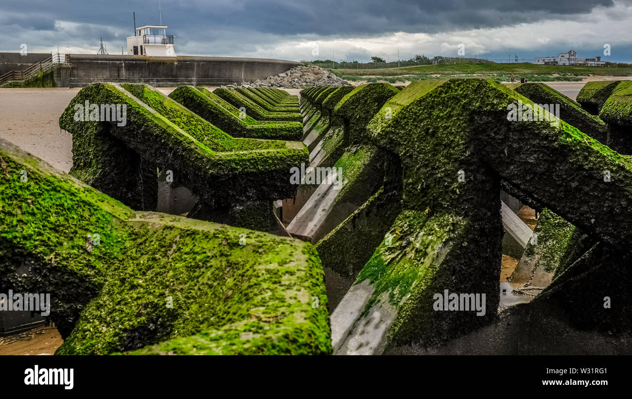 Sea defences new brighton beach hi-res stock photography and images - Alamy