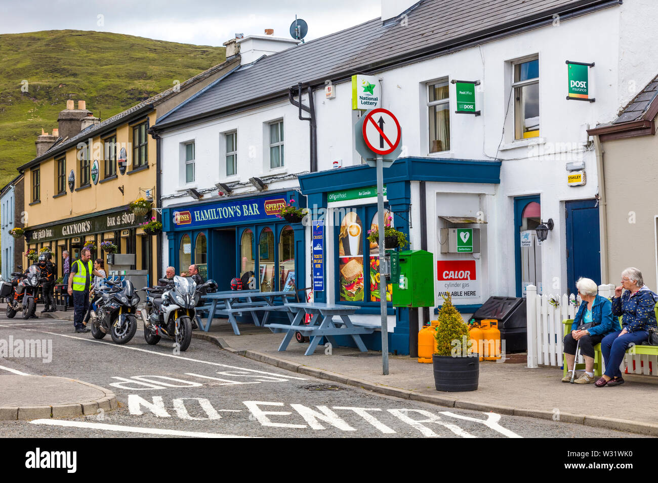 Town of Leenaun or Leenane in County Galway Ireland Stock Photo - Alamy