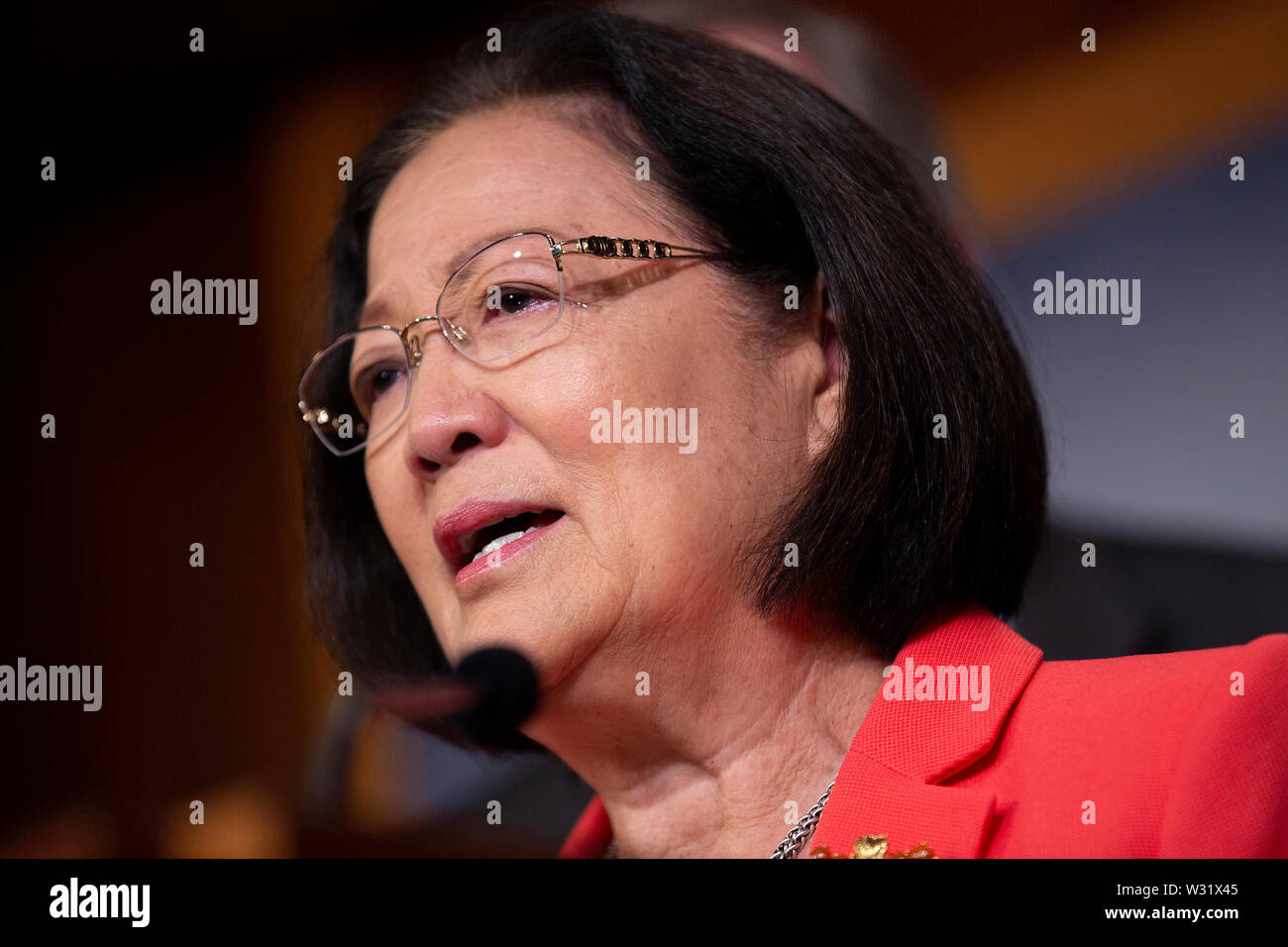 Emotional s hi-res stock photography and images - Alamy