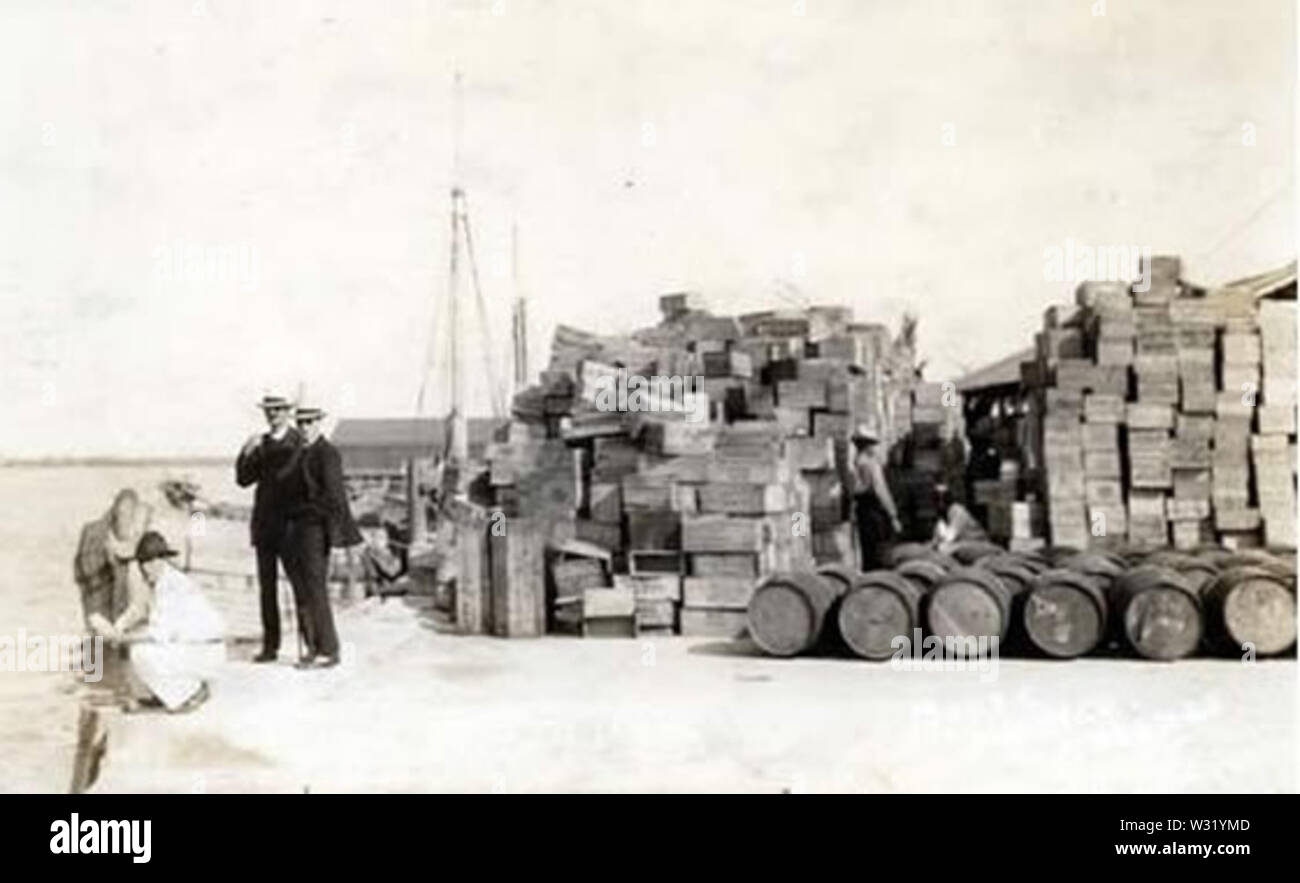 Rum running hi-res stock photography and images - Alamy