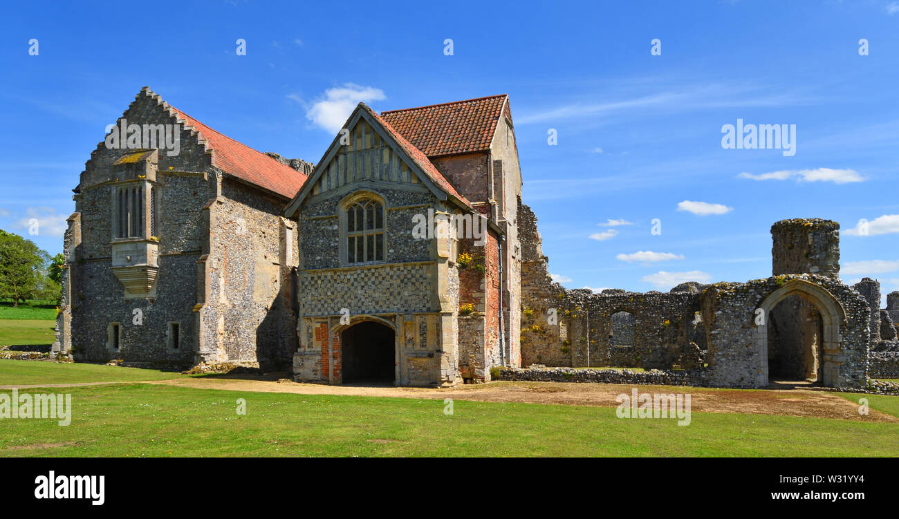 The remains of Castle Acre Priory Norfolk Stock Photo - Alamy