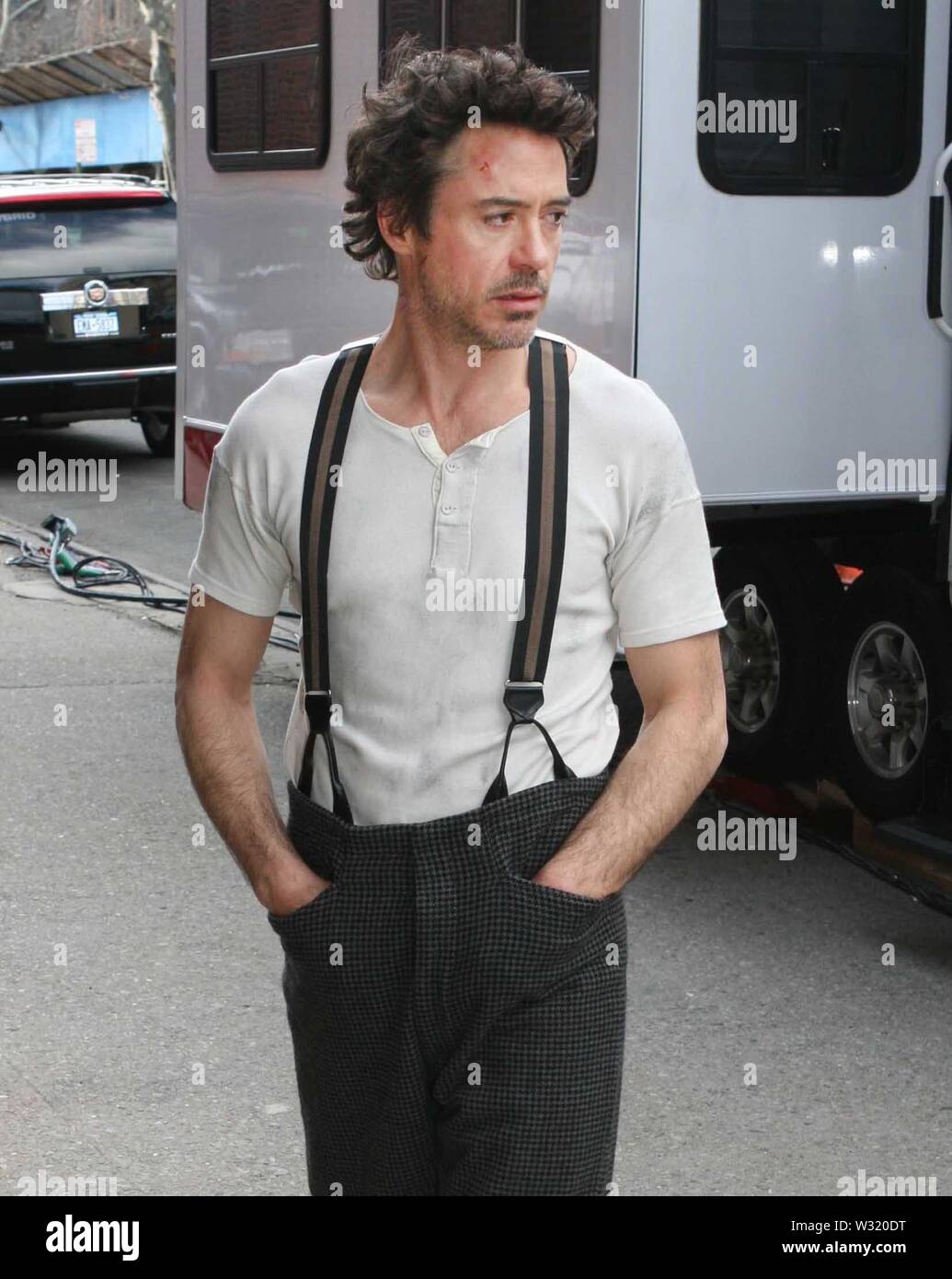 Robert Downey, Jr. on set of Sherlock Holmes 2009 Photo By John Barrett ...