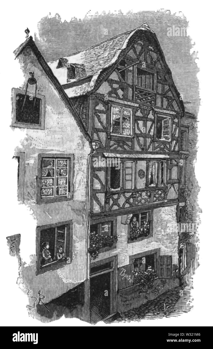 Building a residential house Cut Out Stock Images & Pictures - Alamy