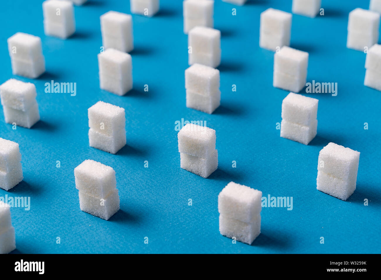 Sugar cubes eat hi-res stock photography and images - Alamy