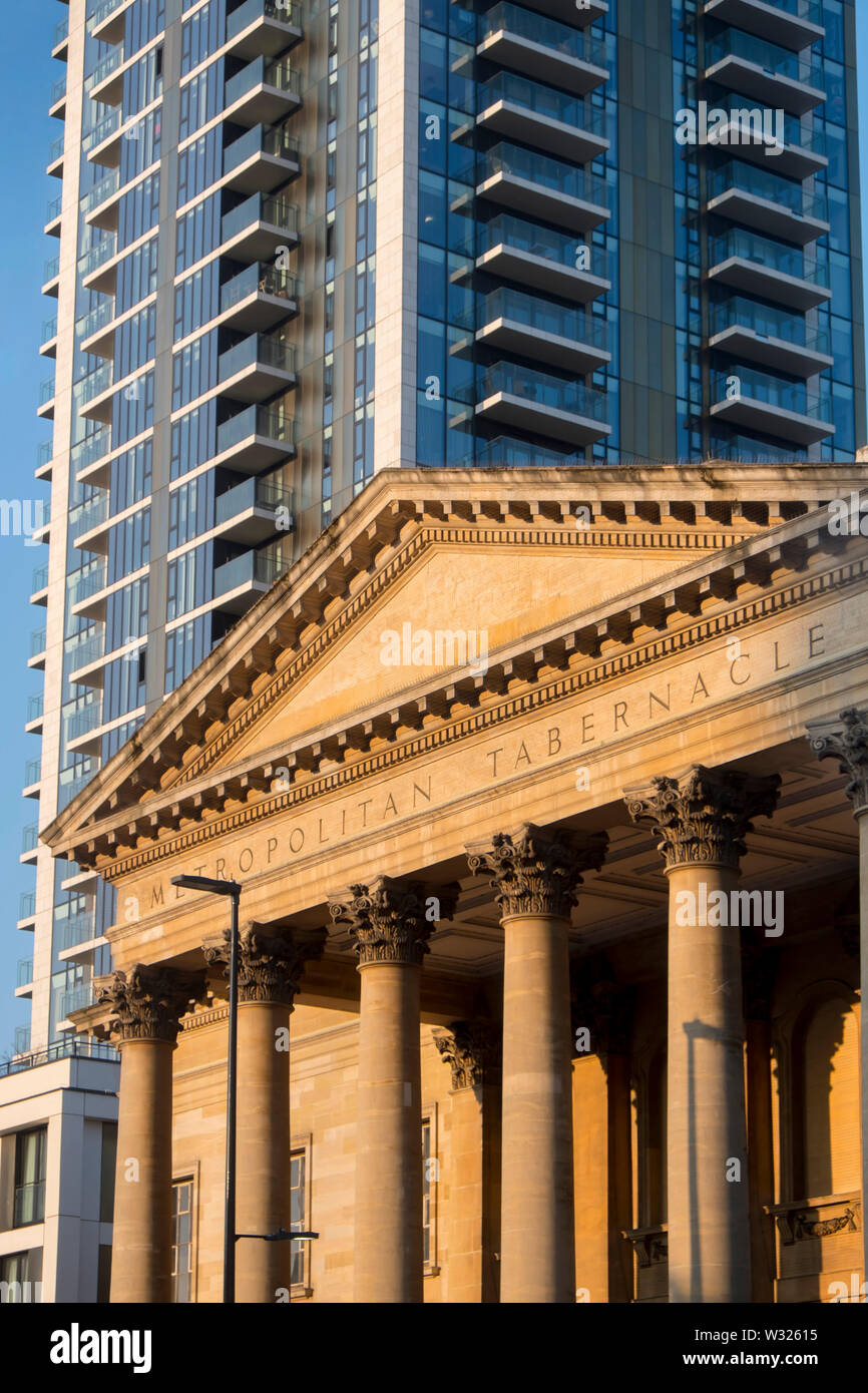 Tabernacle baptist church hi-res stock photography and images - Alamy