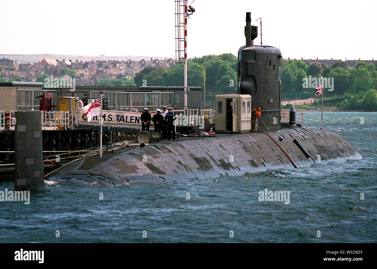 Hms talent underwater hi-res stock photography and images - Alamy