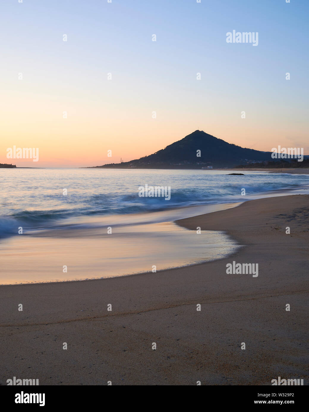 Portugal moledo beach hi-res stock photography and images - Alamy