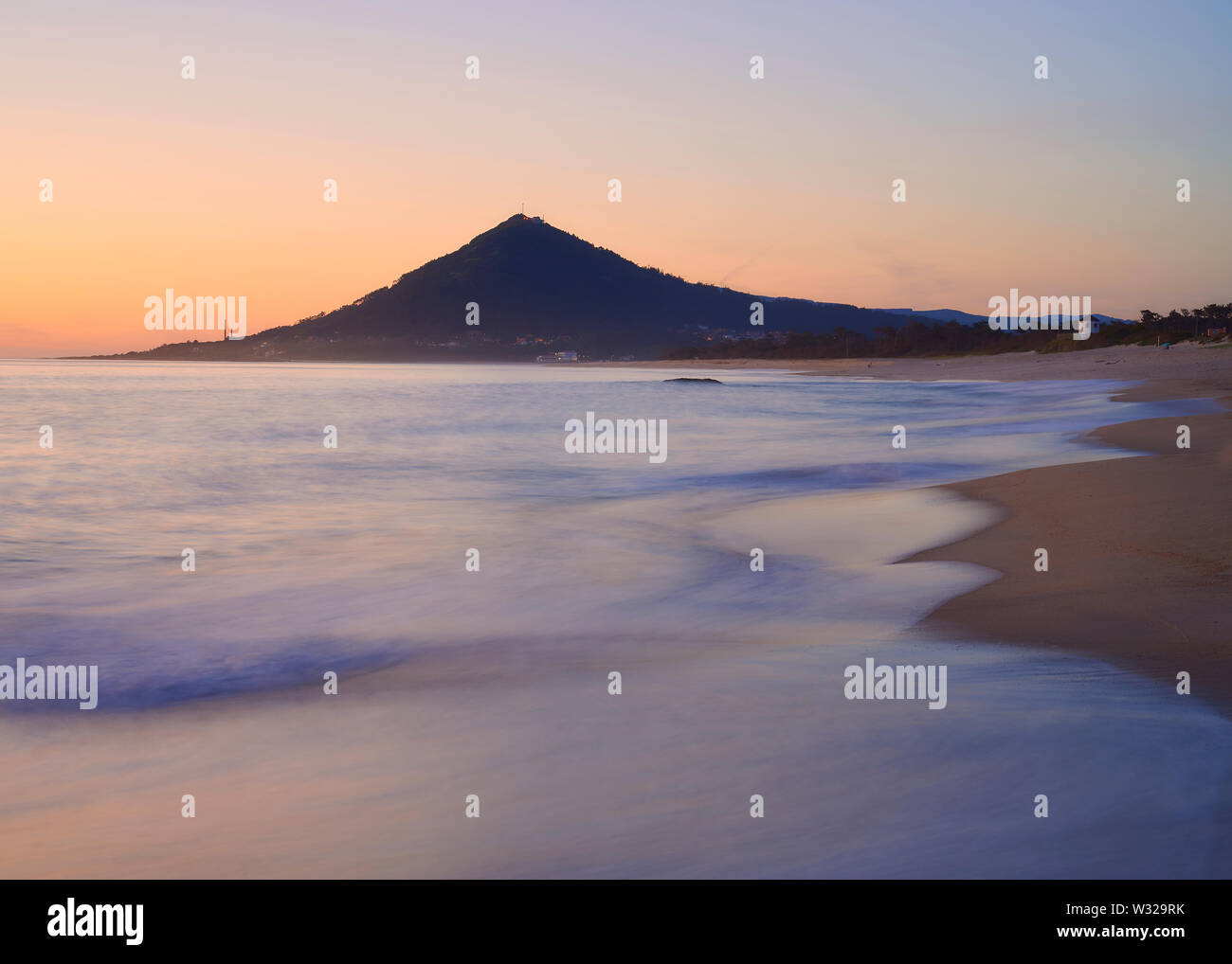 Portugal moledo beach hi-res stock photography and images - Alamy