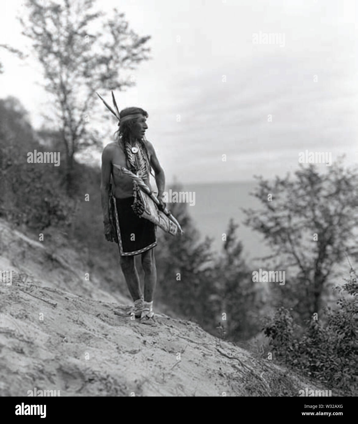 Ojibwe hi-res stock photography and images - Alamy