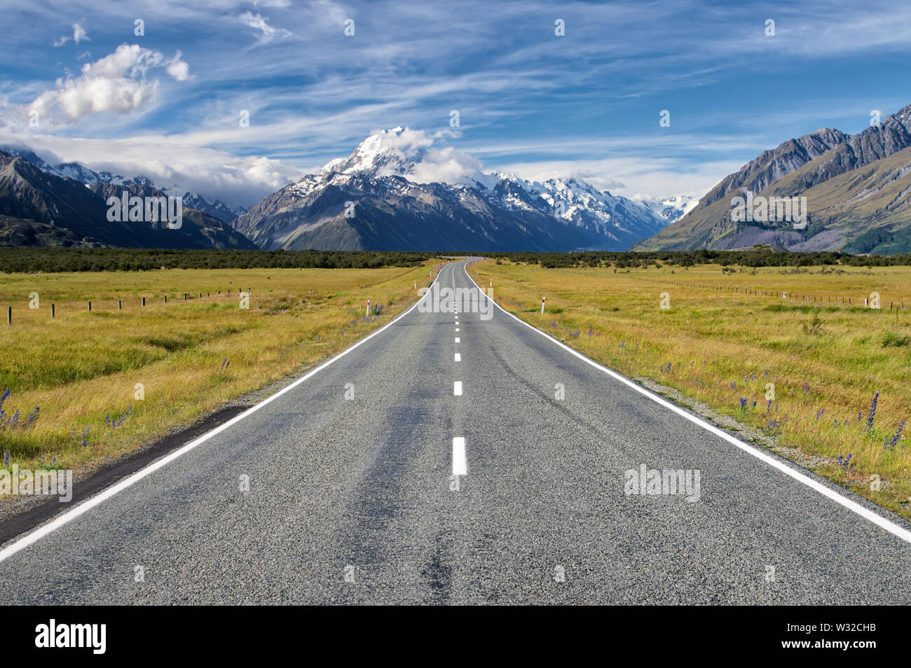 Mt cook new zealand hi-res stock photography and images - Alamy