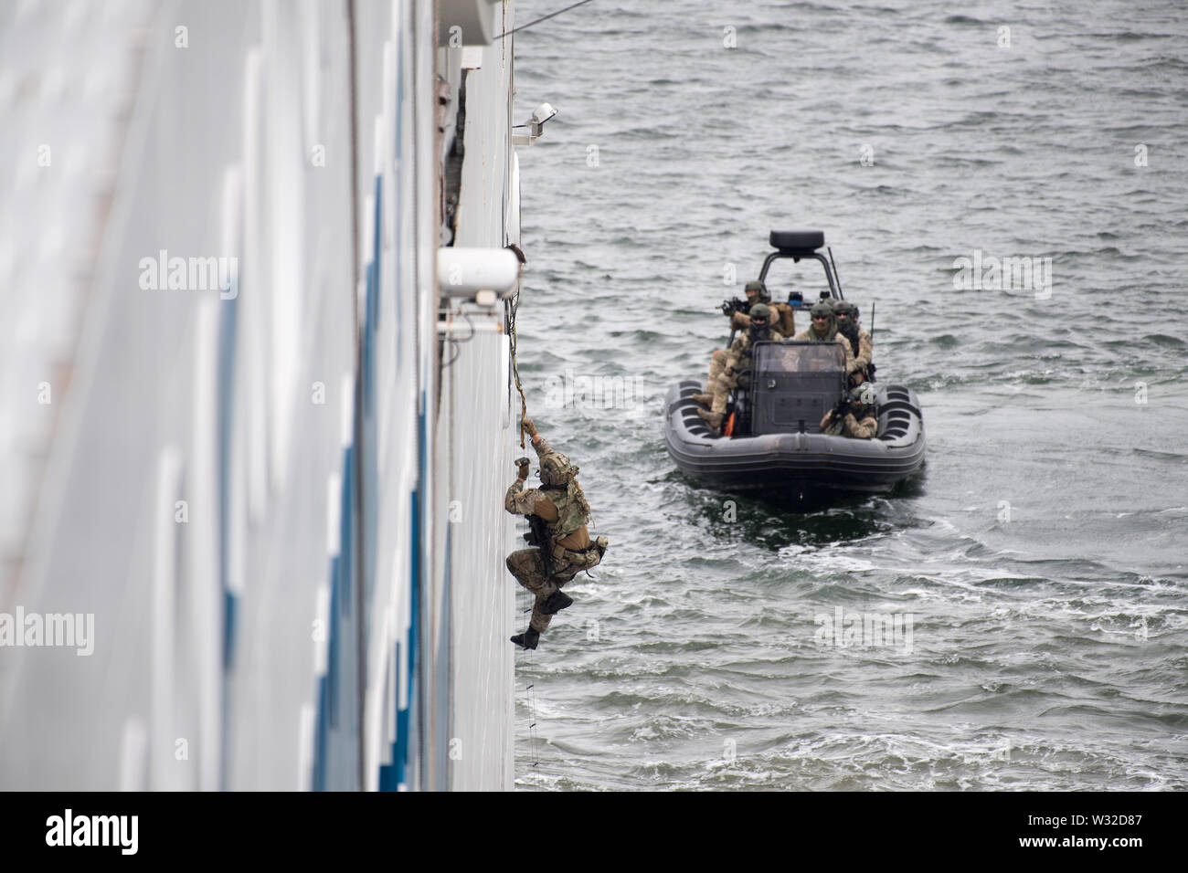 Polish naval special forces soldiers, Jednostka Wojskowa Formoza ...