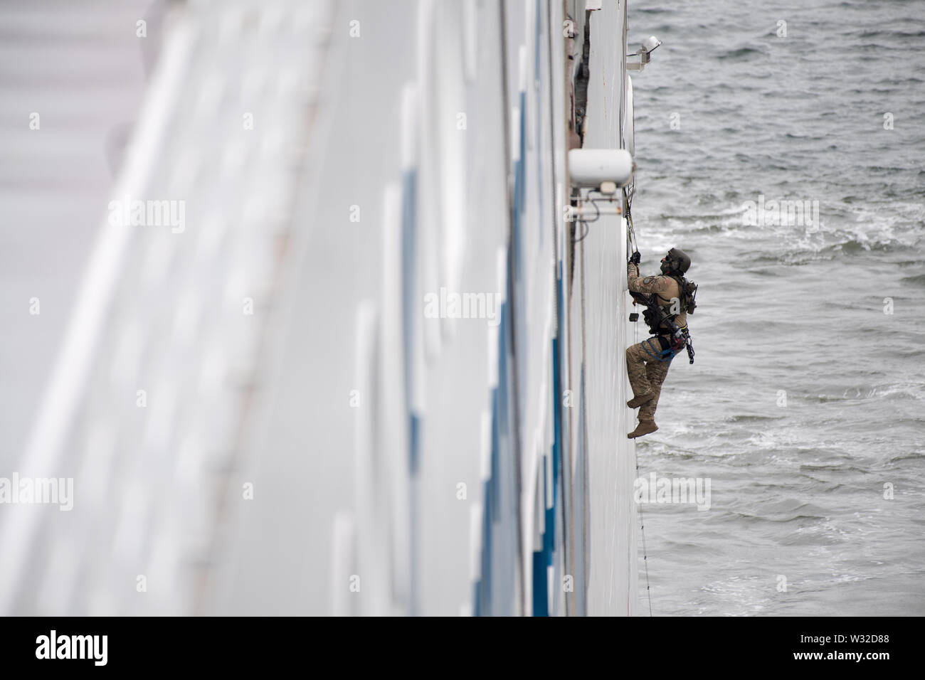 Polish naval special forces soldiers, Jednostka Wojskowa Formoza ...