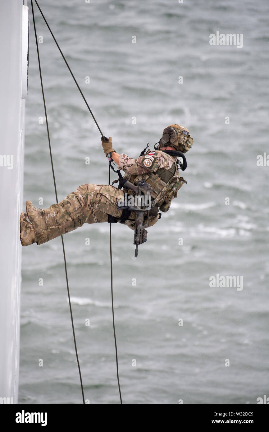 Polish naval special forces soldiers, Jednostka Wojskowa Formoza ...
