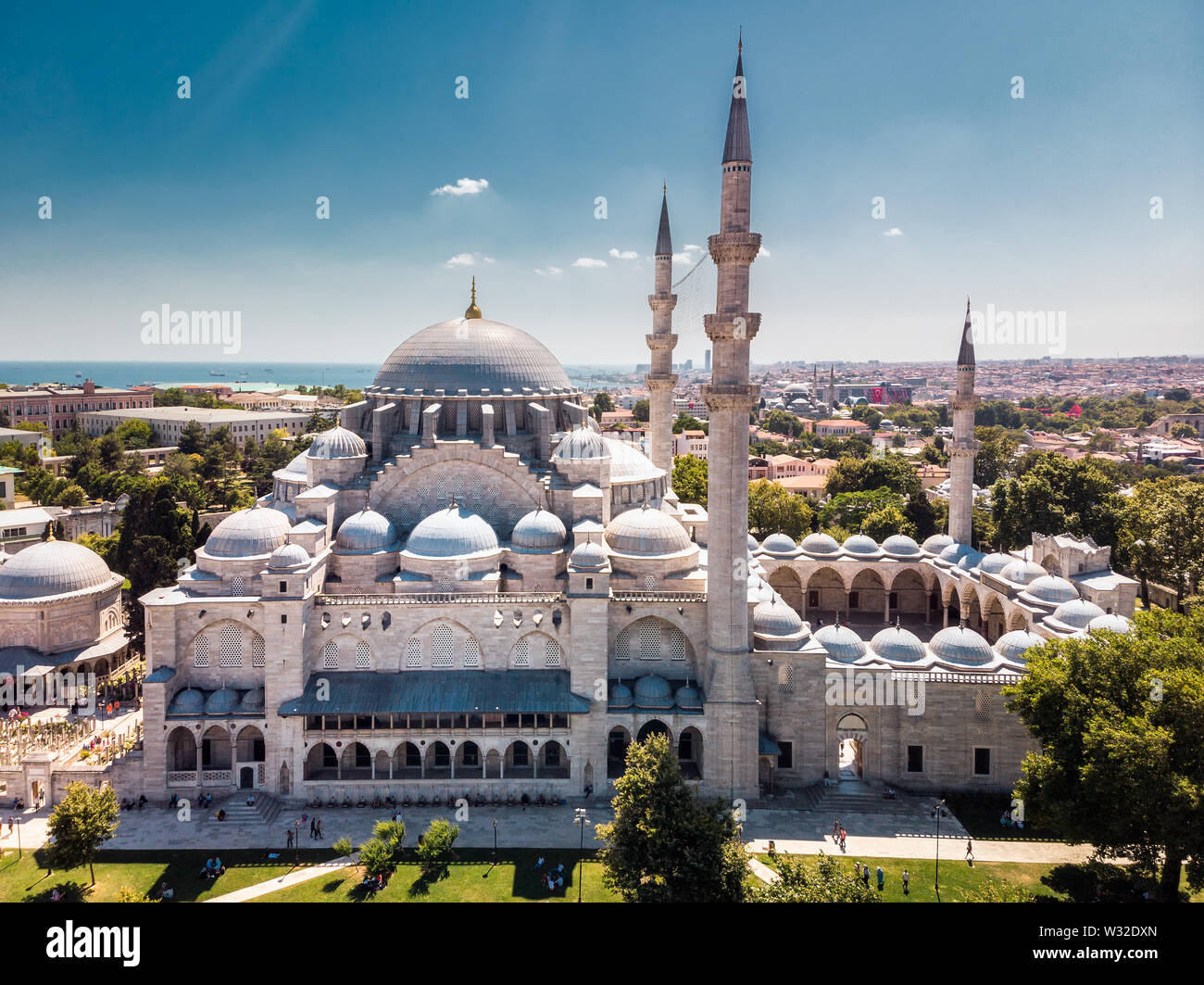 The Suleymaniye Mosque is an Ottoman imperial mosque in Istanbul ...