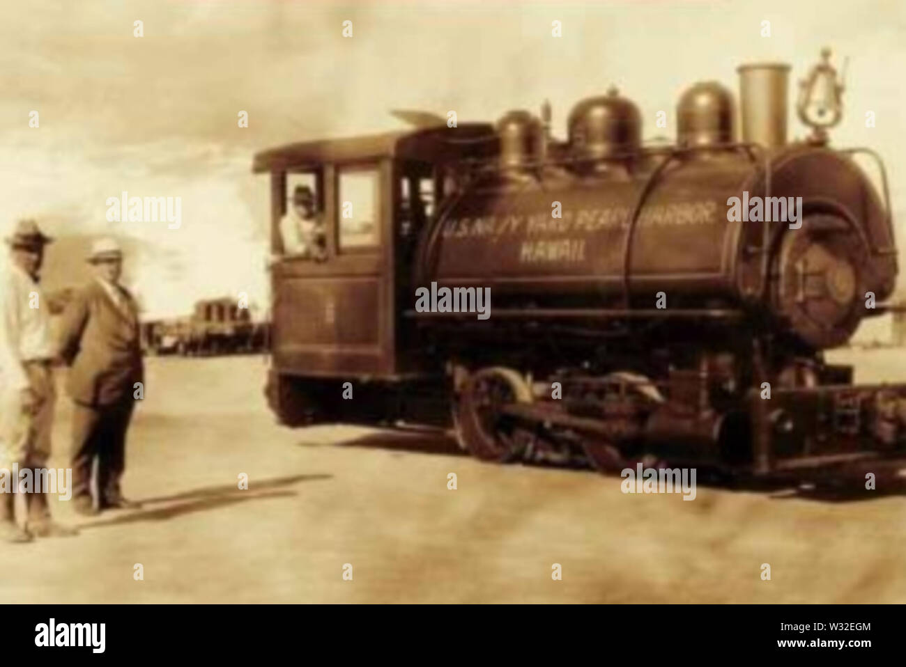 Steam locomotive of US Navy Yard Pearl Harbour, Hawaii Stock Photo - Alamy
