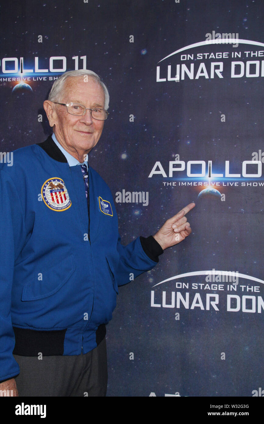 Gerry griffin hi-res stock photography and images - Alamy