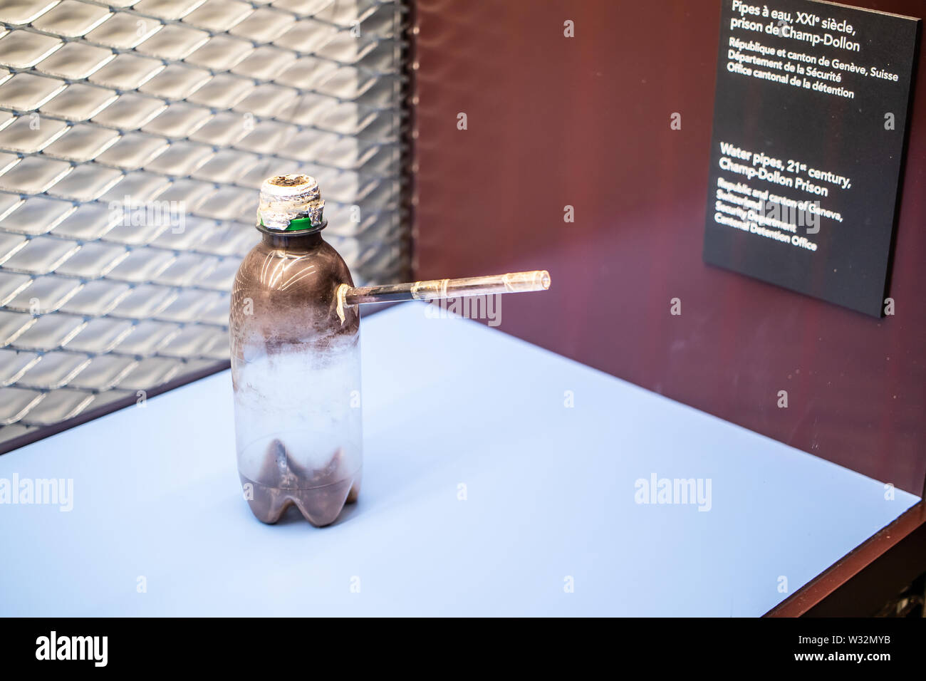 Geneva, March 2019, things created by prisoners in jail, aspects of ...