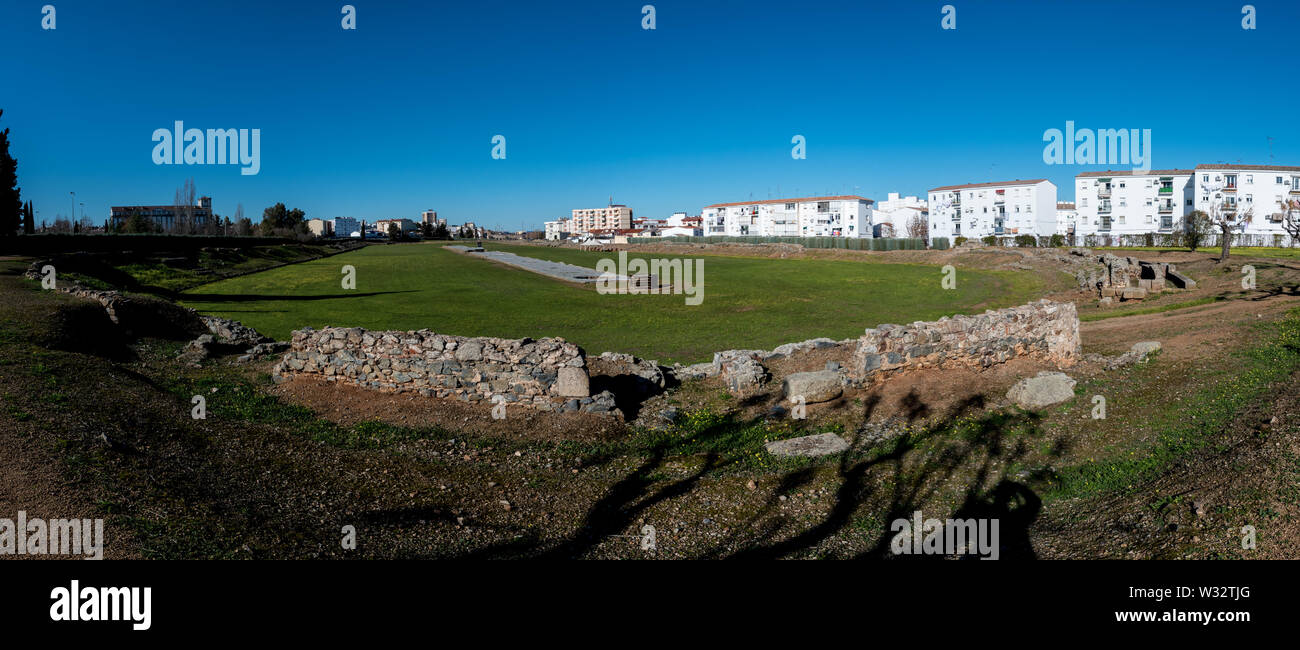 Chariot race in ancient rome hi-res stock photography and images - Alamy