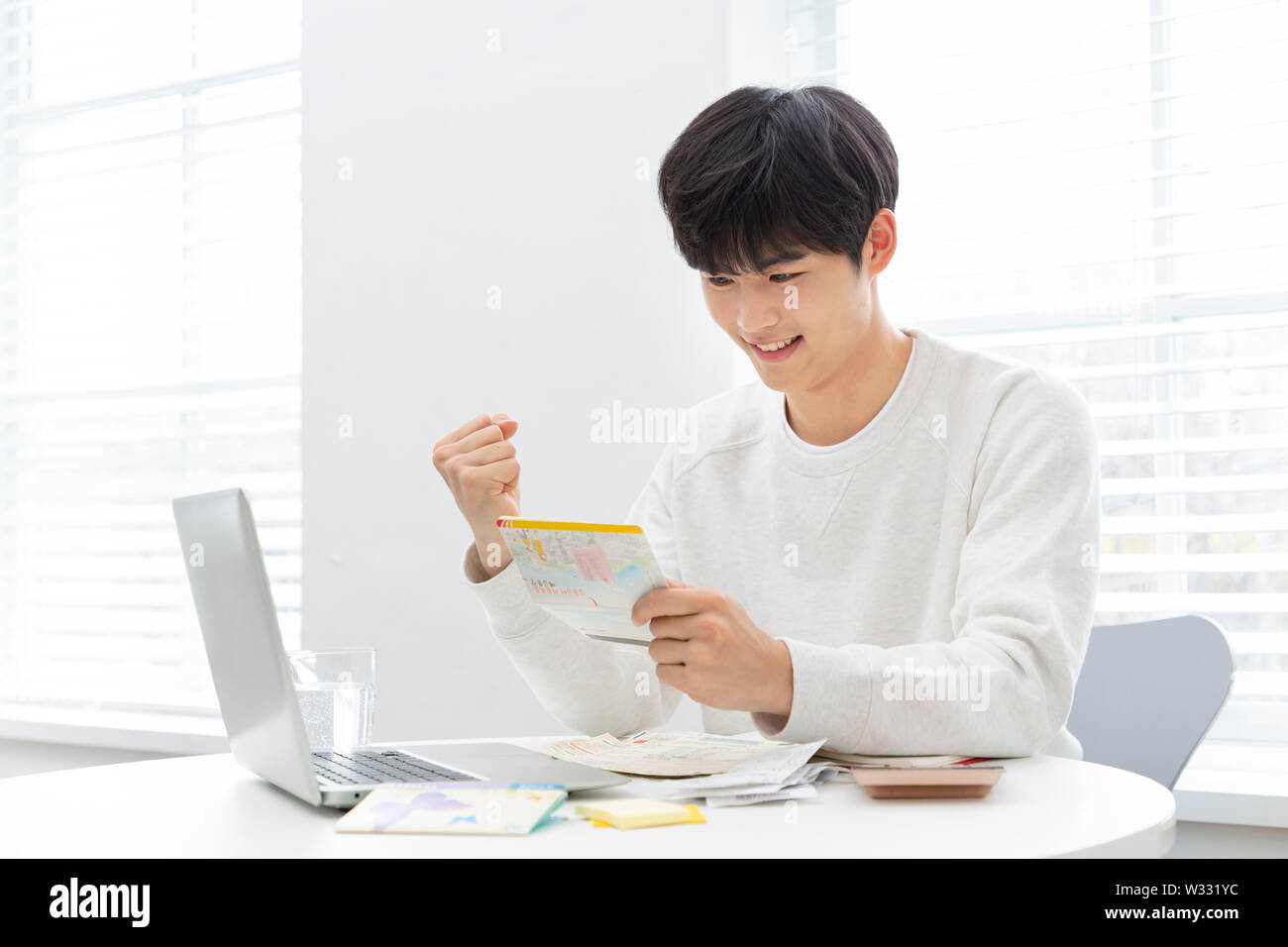 Daily routines Of an asian young man 348 Stock Photo - Alamy